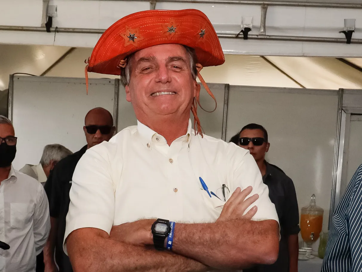 Presença polêmica: Bolsonaro vem ao Mossoró Cidade Junina e desafia ...